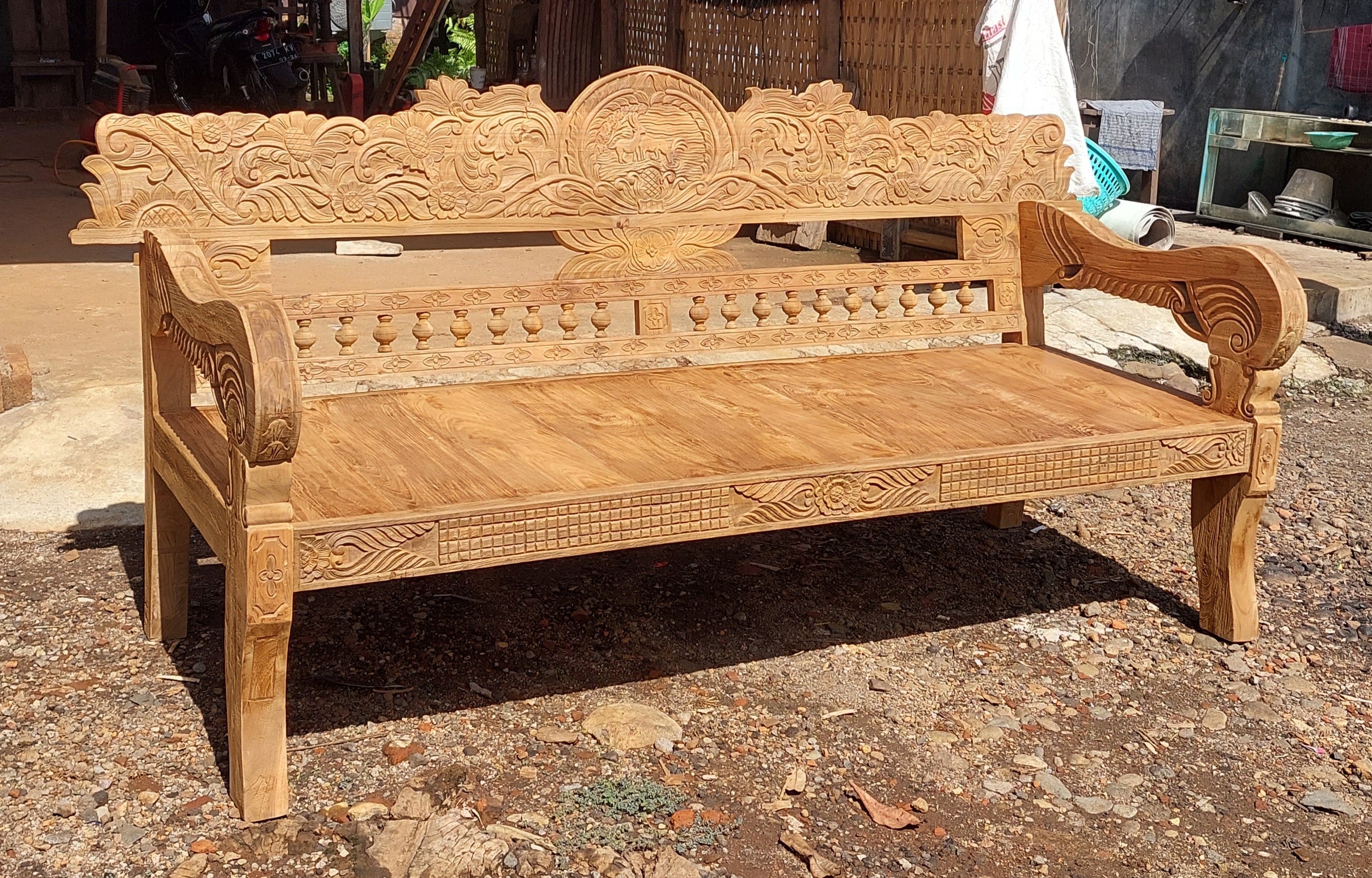 Bali Bench – Bourne International